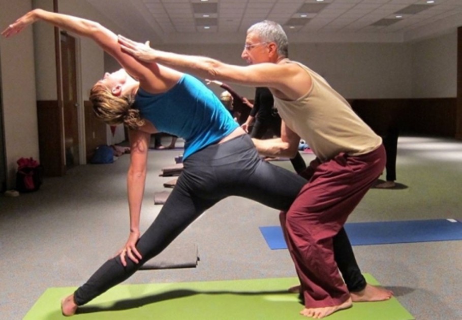 Meridian Yoga Intensive Training mit Daniel Orlansky | Yoga Guide