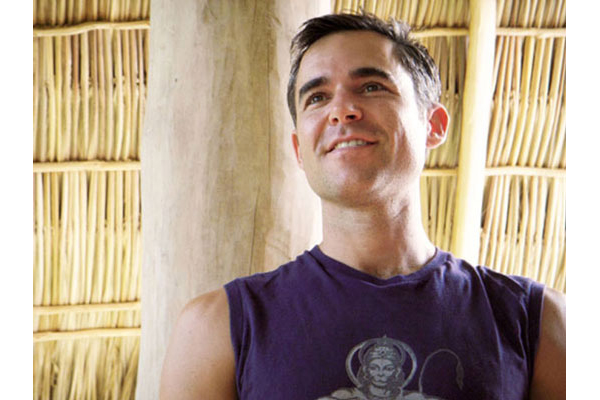 Yoga Therapie Workshop mit Ross Rayburn in Österreich | Yoga Guide